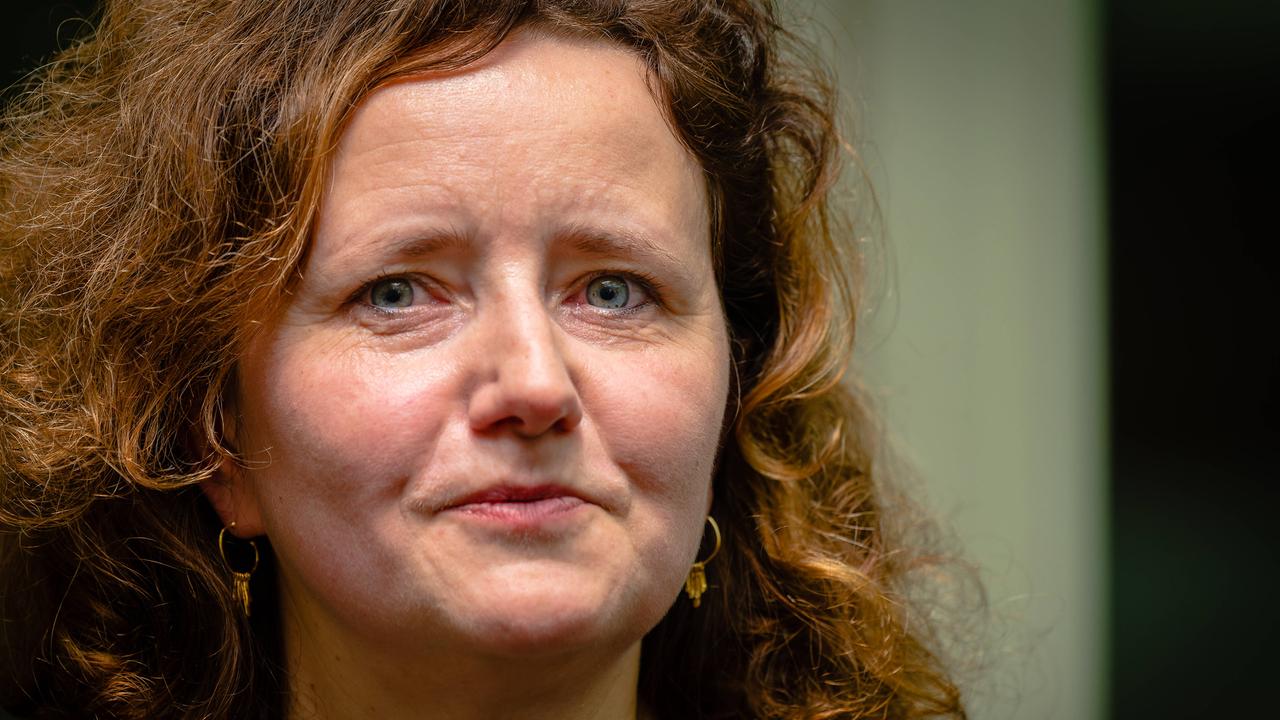 Was hört die Schriftstellerin Julia Schoch?