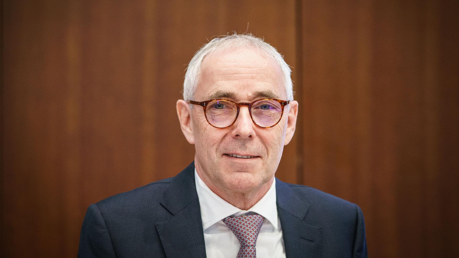 Vor Kabinettsklausur - Wirtschaftsverbände fordern Kurswechsel und ...