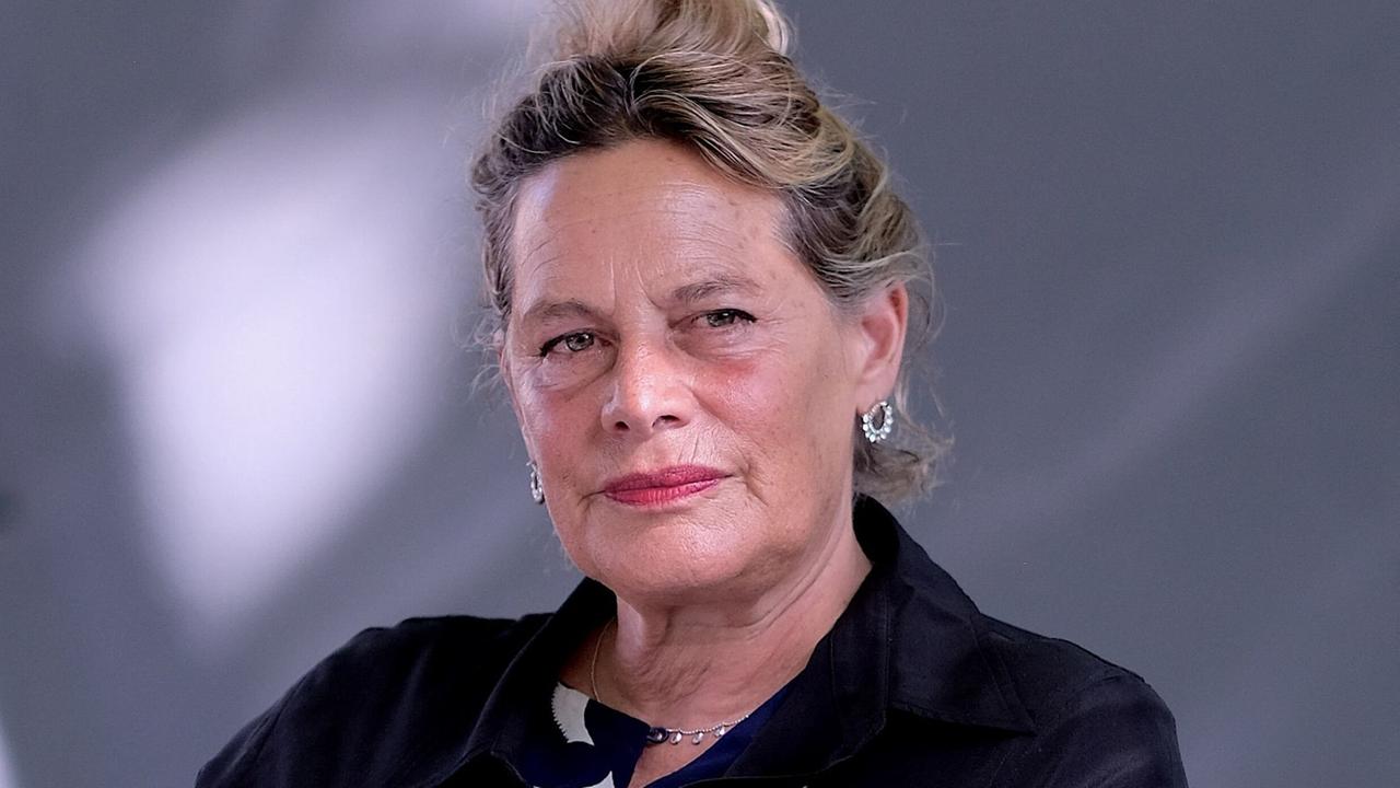 Neuer Roman von Deborah Levy: „Augustblau“