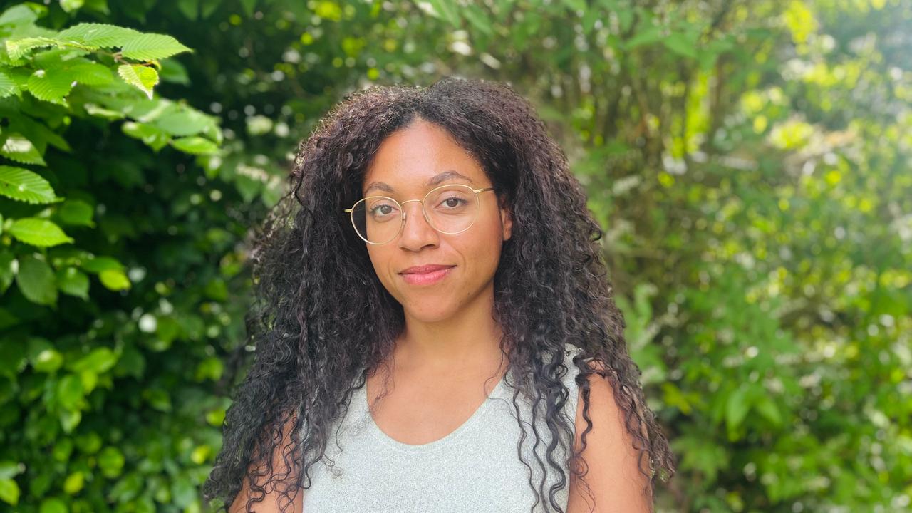 Leben als Afrodeutsche: Wie Esther ihre Afrohaare lieben lernte