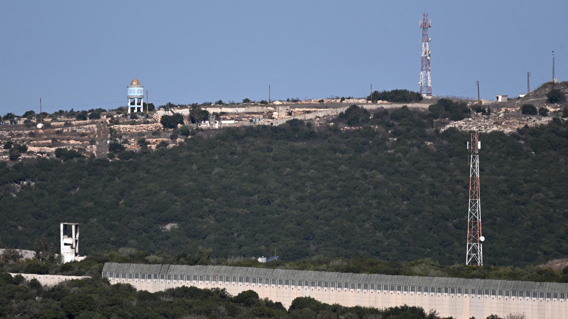 Nahost - Israels Armee reagiert erneut auf Beschuss aus dem Libanon