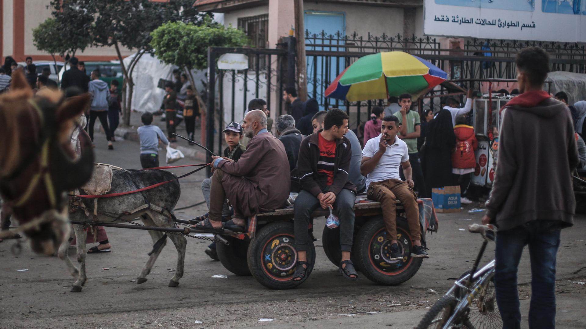 Krieg im Nahen Osten - Israel fordert zur Räumung von Häusern im südlichen Gazastreifen auf