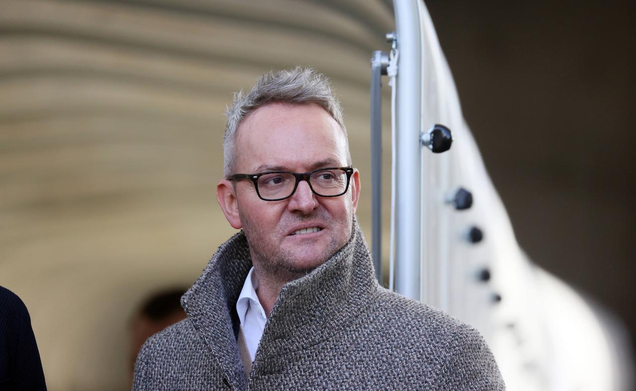 Bundesliga - Unsicherheit um möglichen Investoreneinstieg