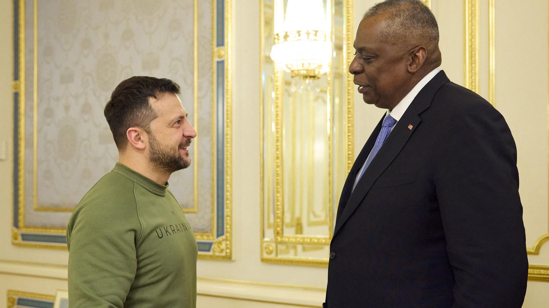Besuch in Kiew - US-Verteidigungsminister Austin kündigt langfristige ...