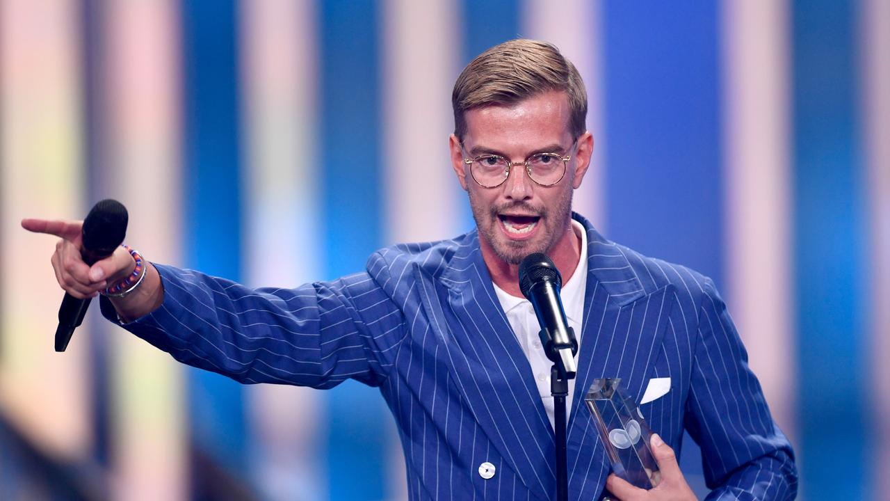 Joko Winterscheidt doppelt mit "Blauem Panther" geehrt