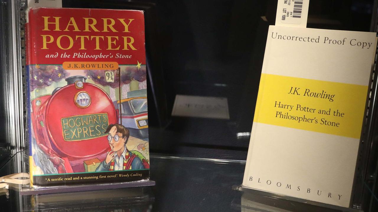 Harry Potter-Erstausgabe in England für 9000 Euro versteigert