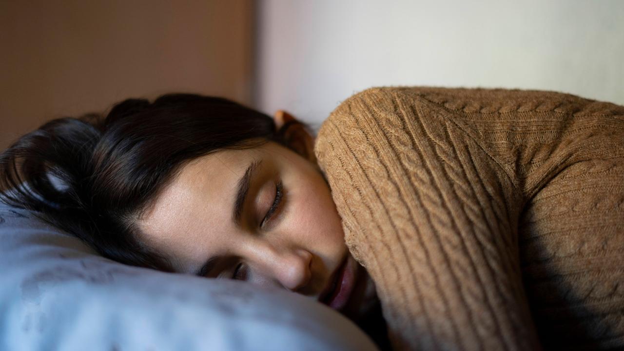 Experiment - Im Schlaf können wir wohl auch zuhören