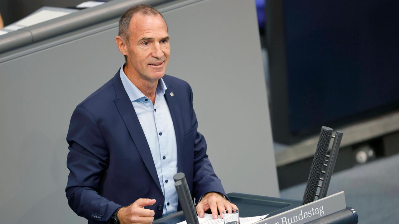 Zweifel an Frank Ullrichs Vergangenheit bleiben