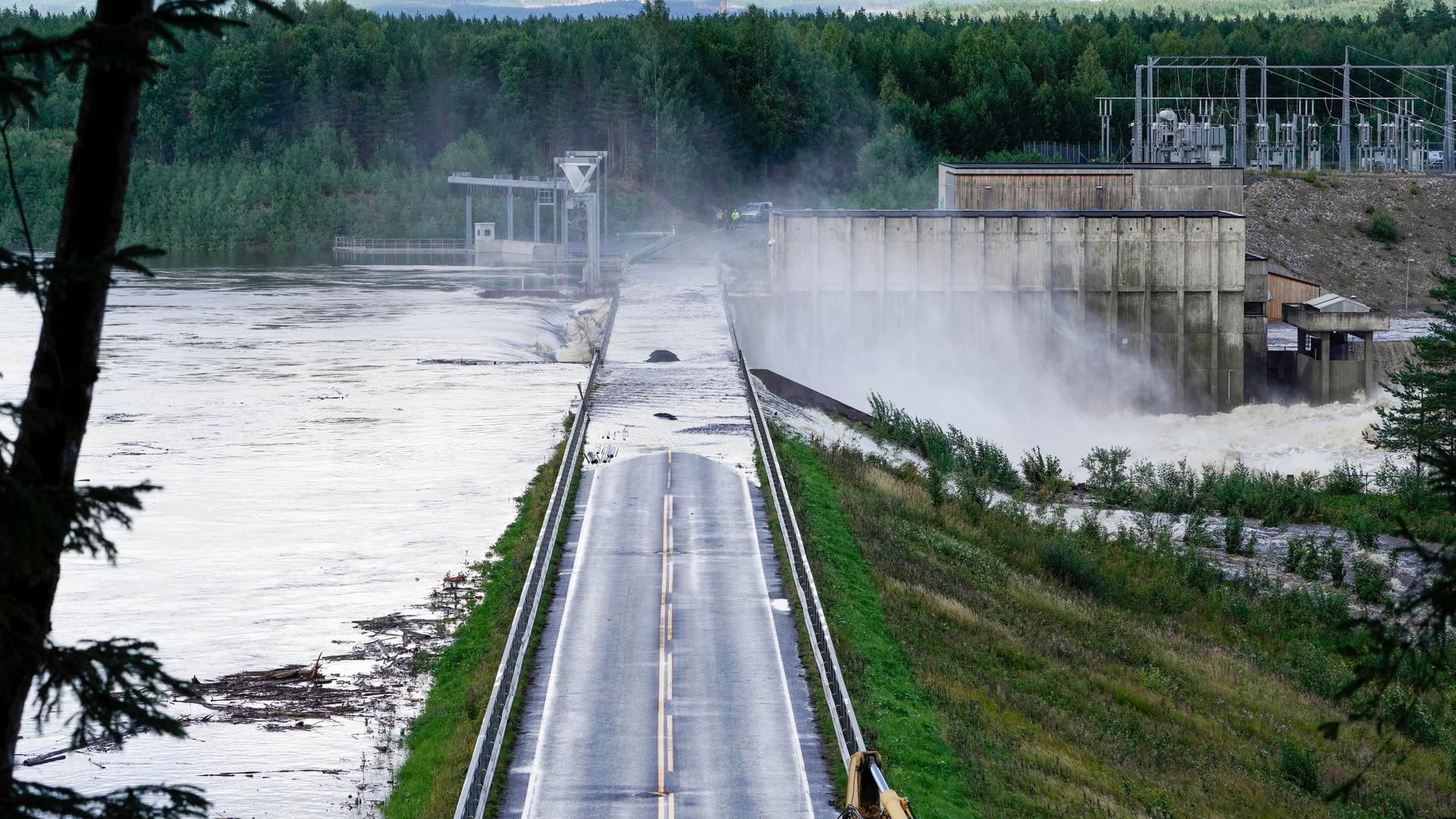 Norwegen - Gefahr durch Überschwemmungen besteht weiter
