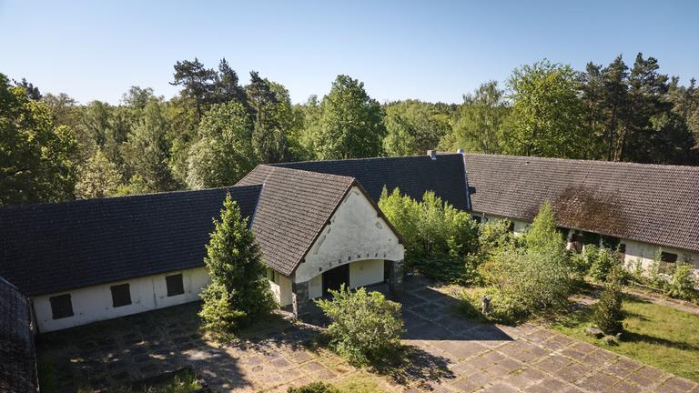 Bundesregierung will ehemalige Goebbels-Villa am Bogensee vor Verfall ...