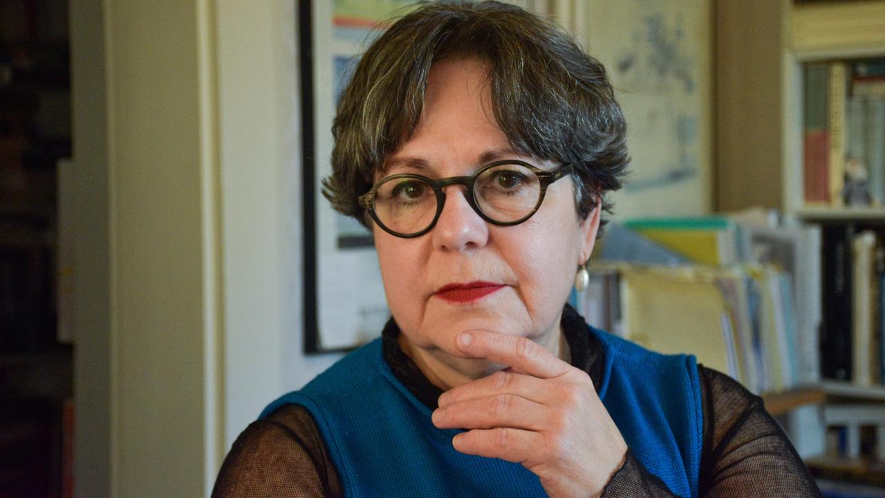 Elisabeth Bronfen: „Mein Drang ist, in Widersprüchen zu denken“