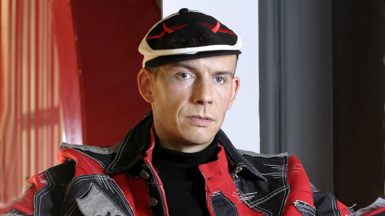 Extravagante Modekollektionen des polnischen Modedesigners Arkadius ...