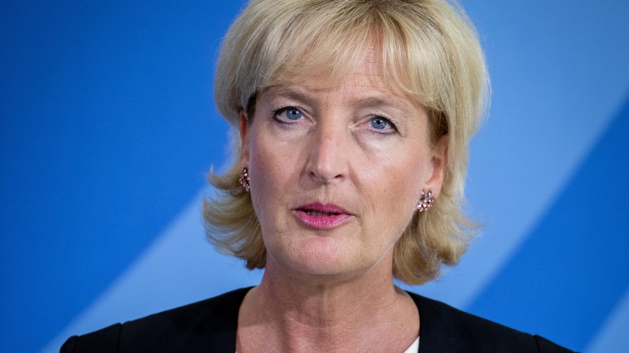 Medizinethikerin Christiane Woopen - "Ich halte eine Impfpflicht für ...