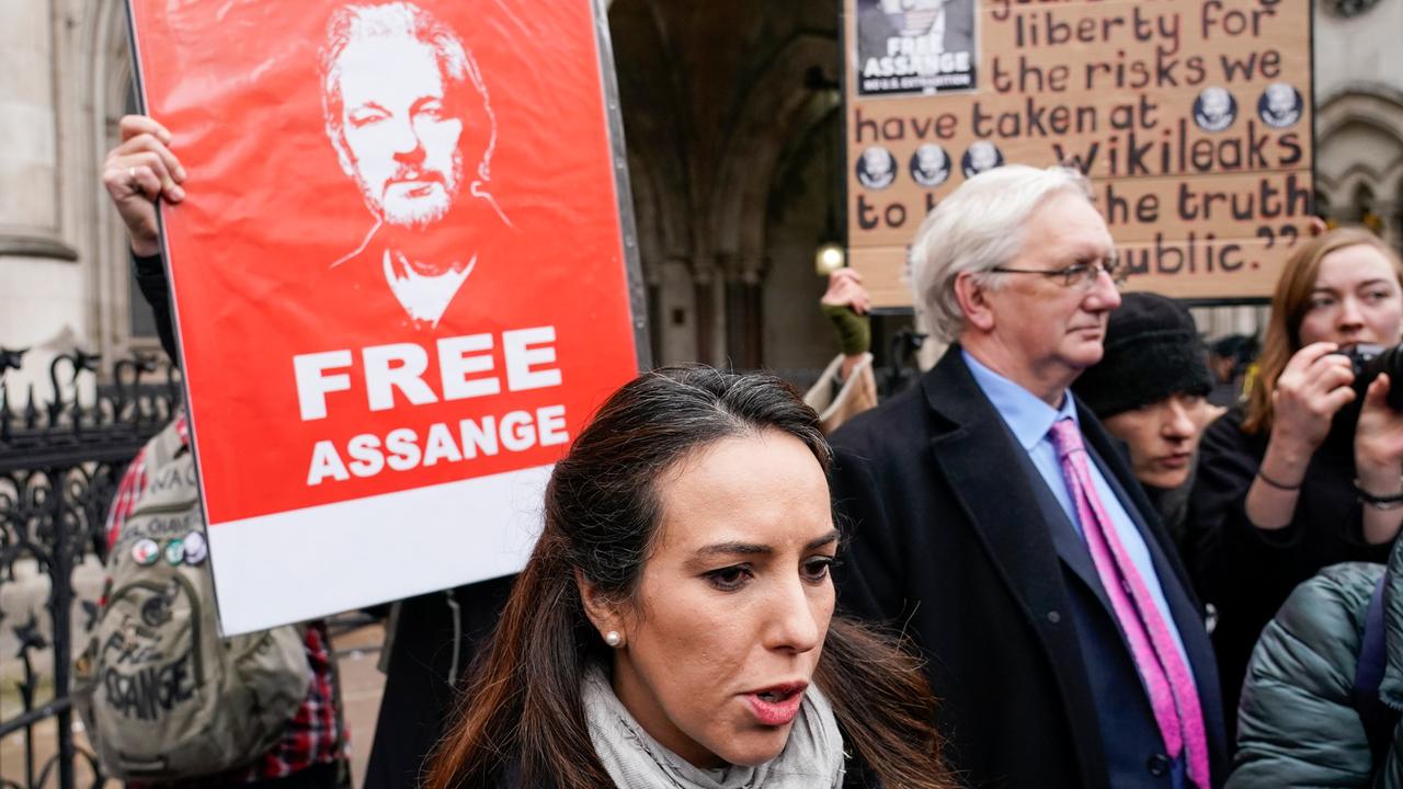 Gerhart Baum forder Freilassung von Julian Assange