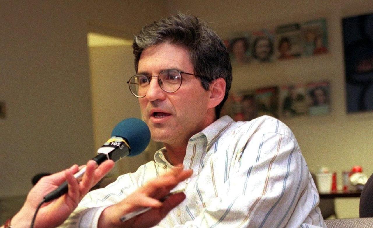 Abstreiten als Taktik - Vor 25 Jahren kam die Clinton-Lewinsky-Affäre ...