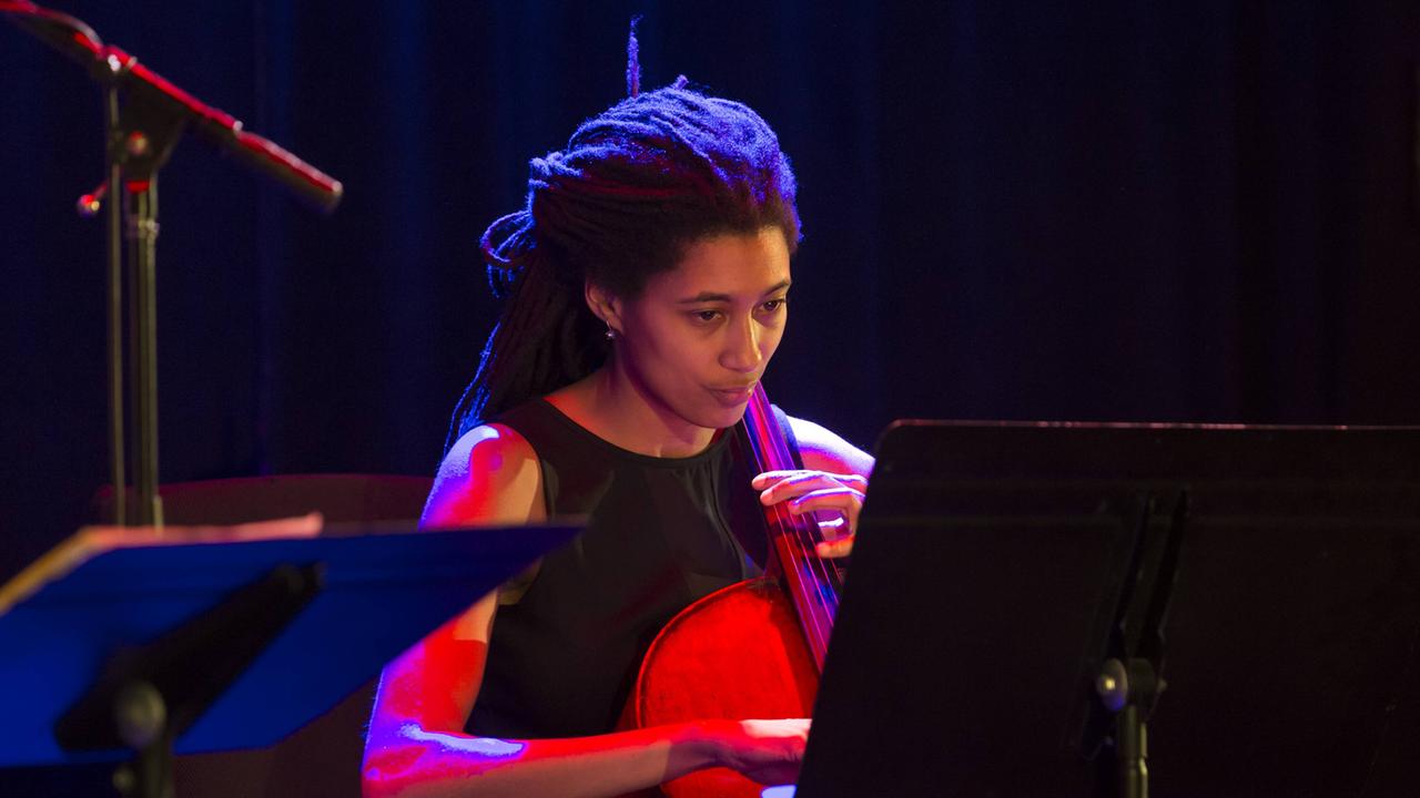 Die Cellistin Tomeka Reid - Mit Stil und Bogen