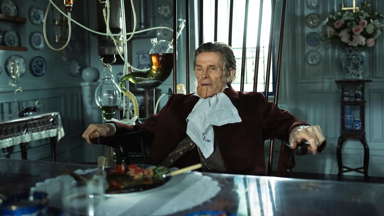 "Poor Things": Willem Dafoe rettet das Böse vor dem Klischee