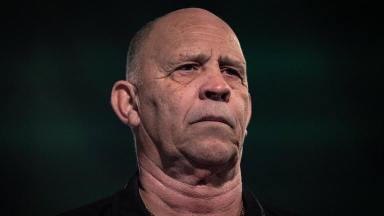 Darts-WM - Ansager "The Voice" Russ Bray hört auf