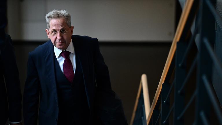 Hans-Georg Maaßen: Vom Verfassungsschützer zum Rechtsextremisten