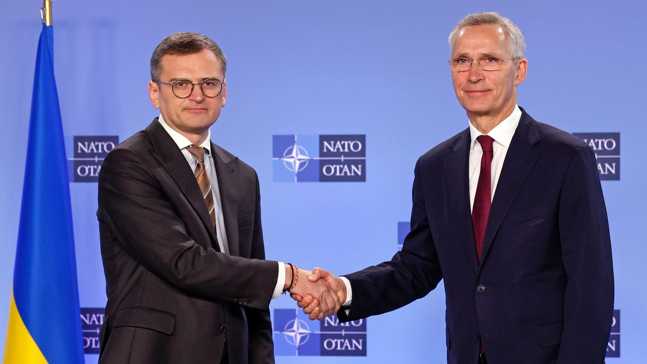 Militärbündnis - NATO feiert 75. Jahrestag ihrer Gründung - Kuleba ...