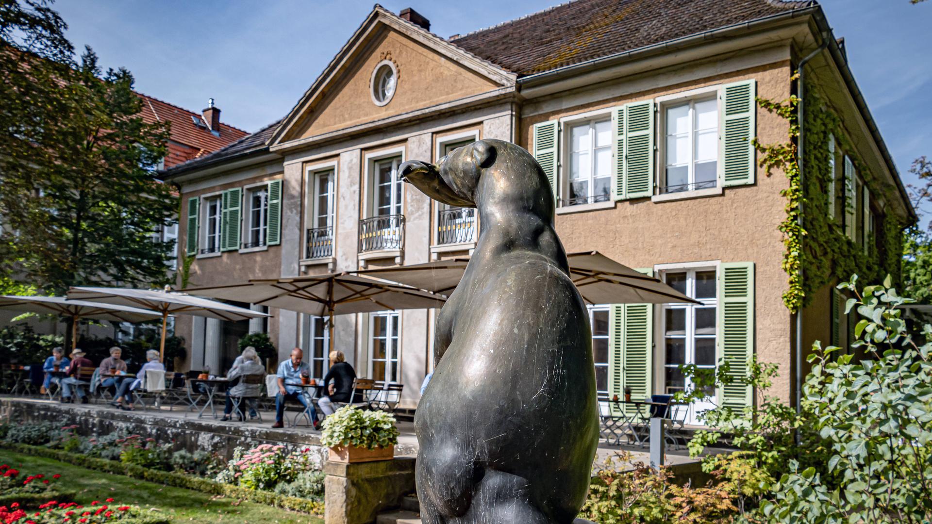 Liebermann-Villa bekommt Bode-Porträt von Liebermann