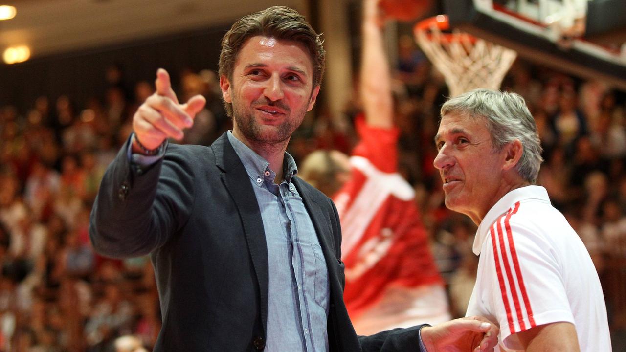 Basketball-WM: Marko Pešić fiebert mit seinem Vater mit