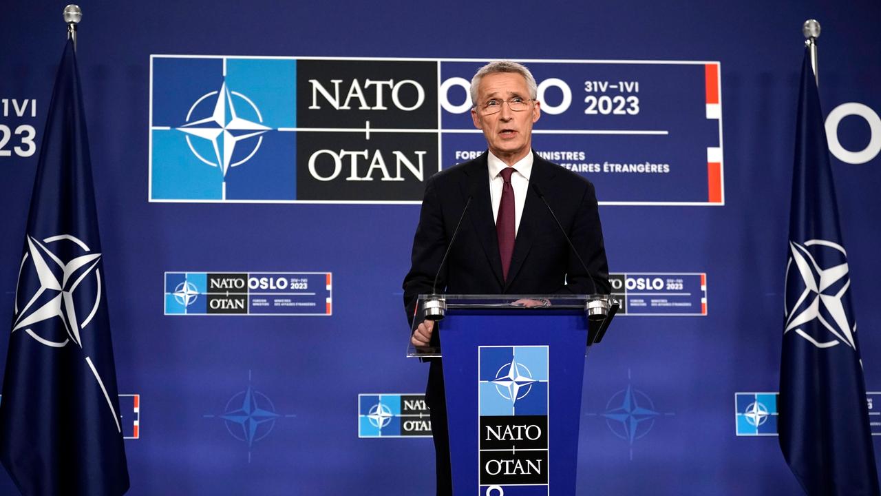 Ukraine - Stoltenberg und Blinken für NATO-Beitritt