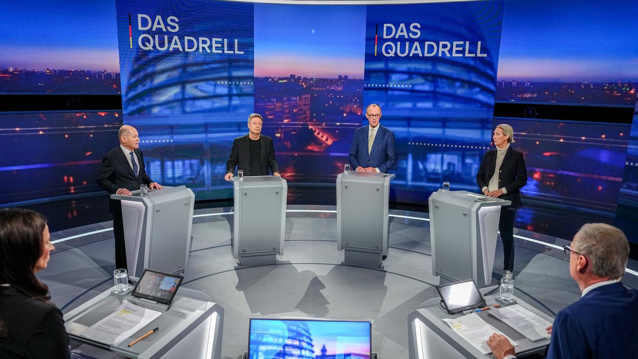 "Quadrell" - Diskussionsrunde mit allen vier Kanzlerkandidaten beginnt mit Migrationsdebatte
