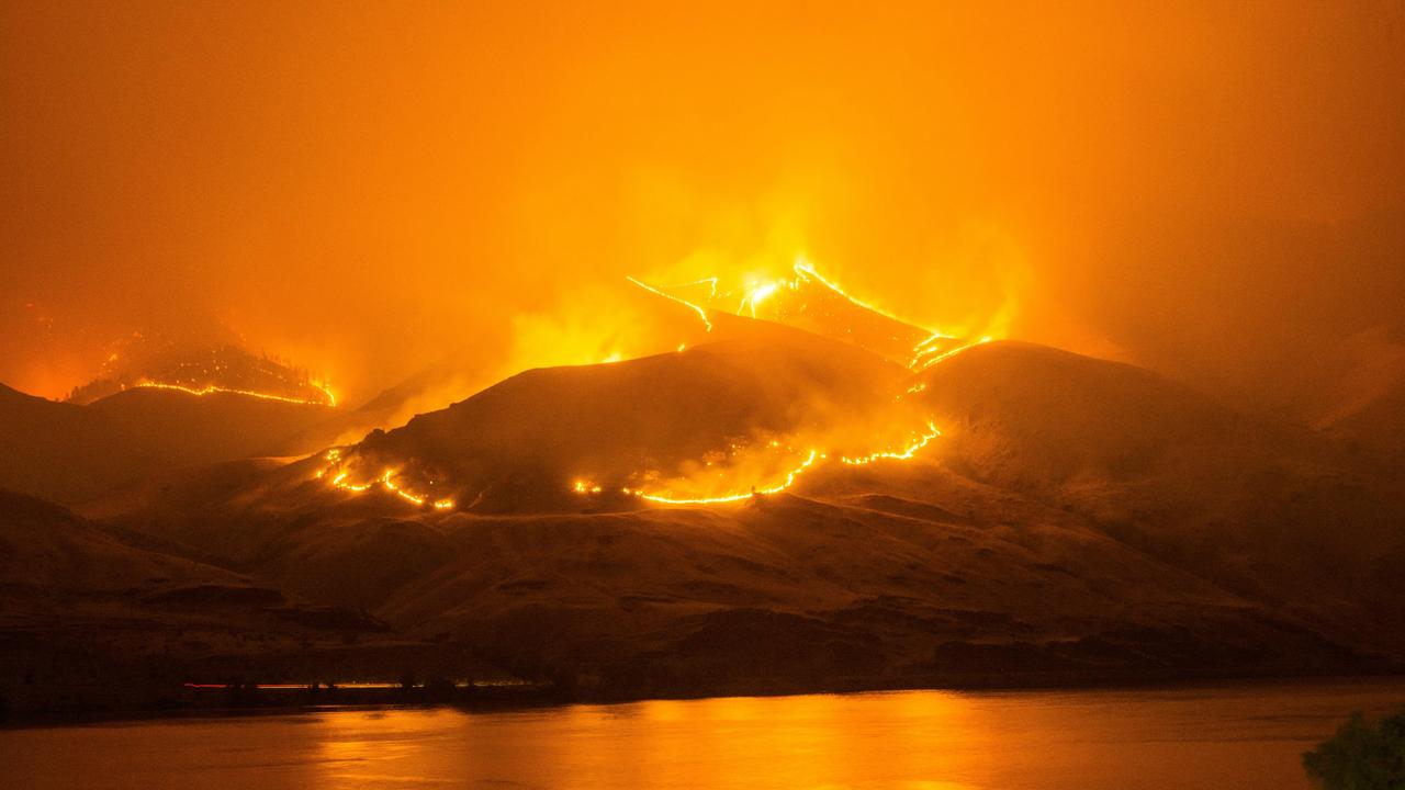 RIAS Kammerchor Berlin: Uraufführung von Alec Roth