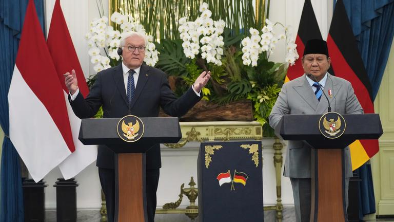 Südostasien-Reise - Bundespräsident Steinmeier in Indonesien empfangen