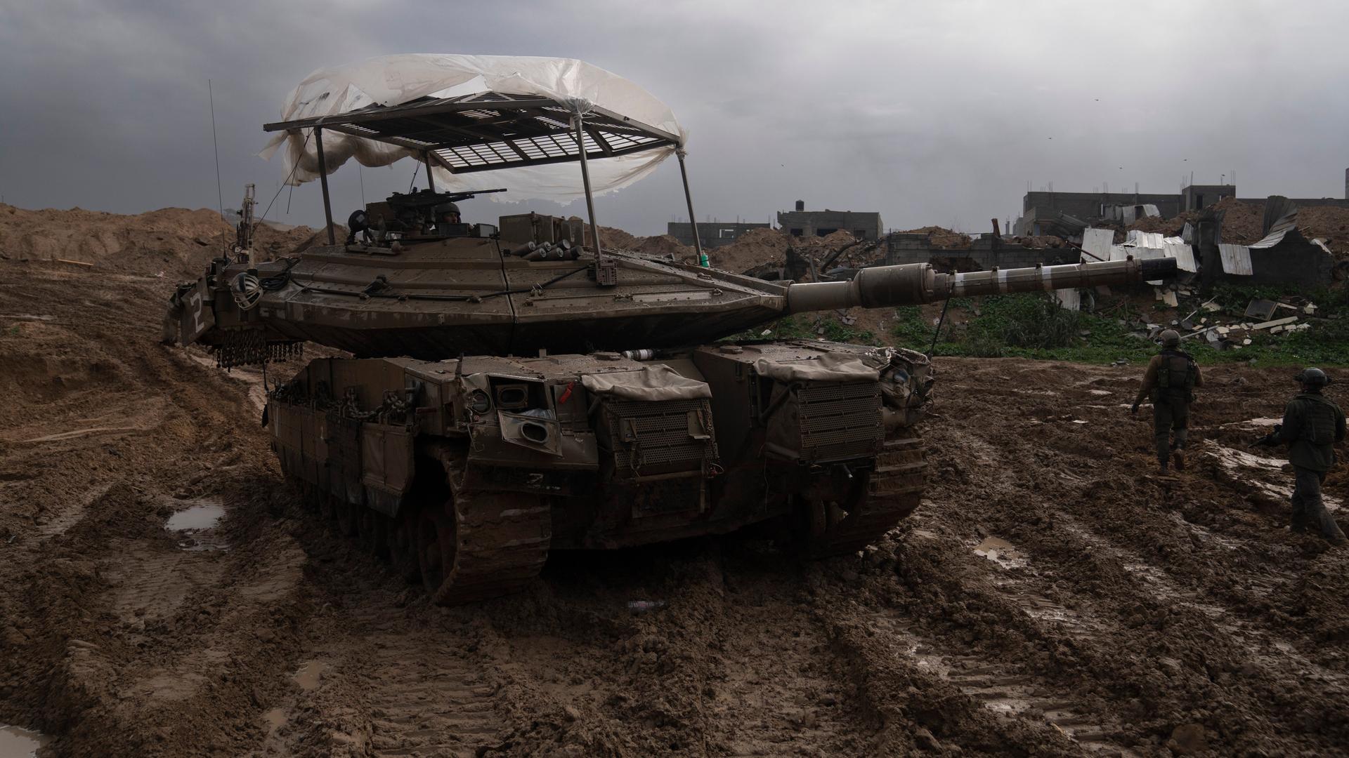 Nahost-Krieg - Israelisches Militär meldet Einsätze in Chan Junis und Gaza