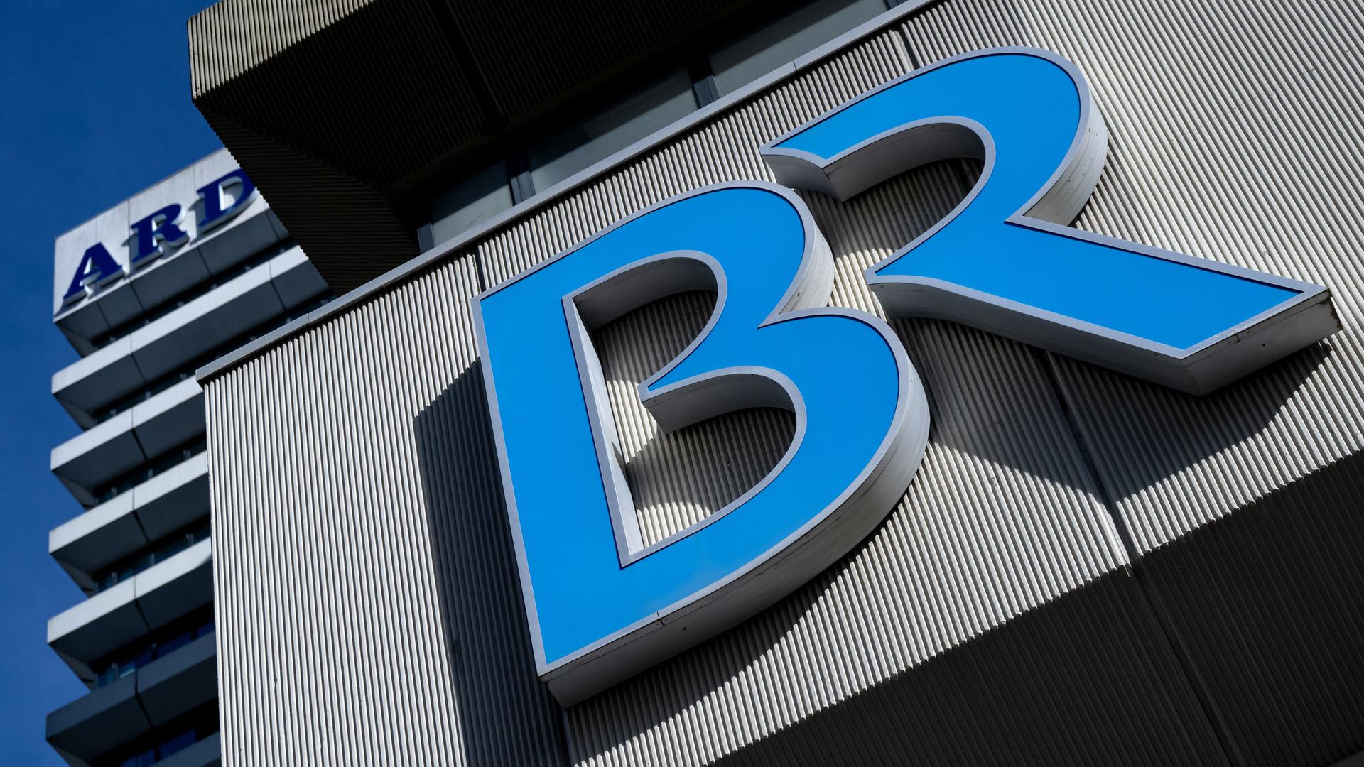 Kahlschlag bei Bayern 2?