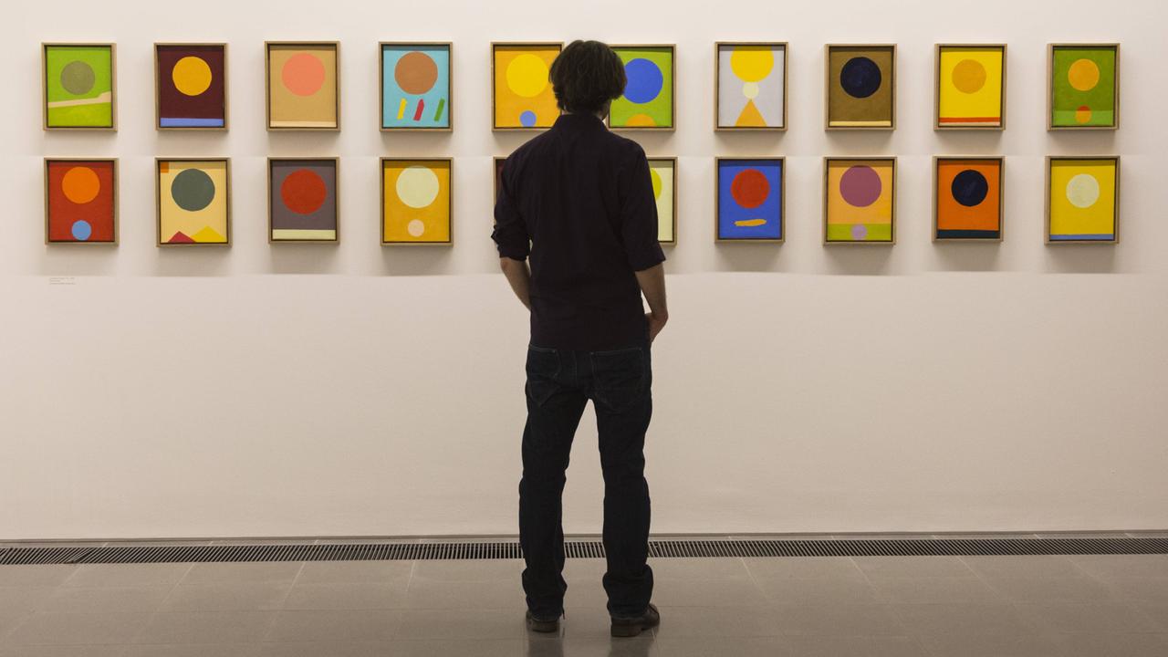 Werkschau von Etel Adnan im Lenbachhaus - Mystische Farben
