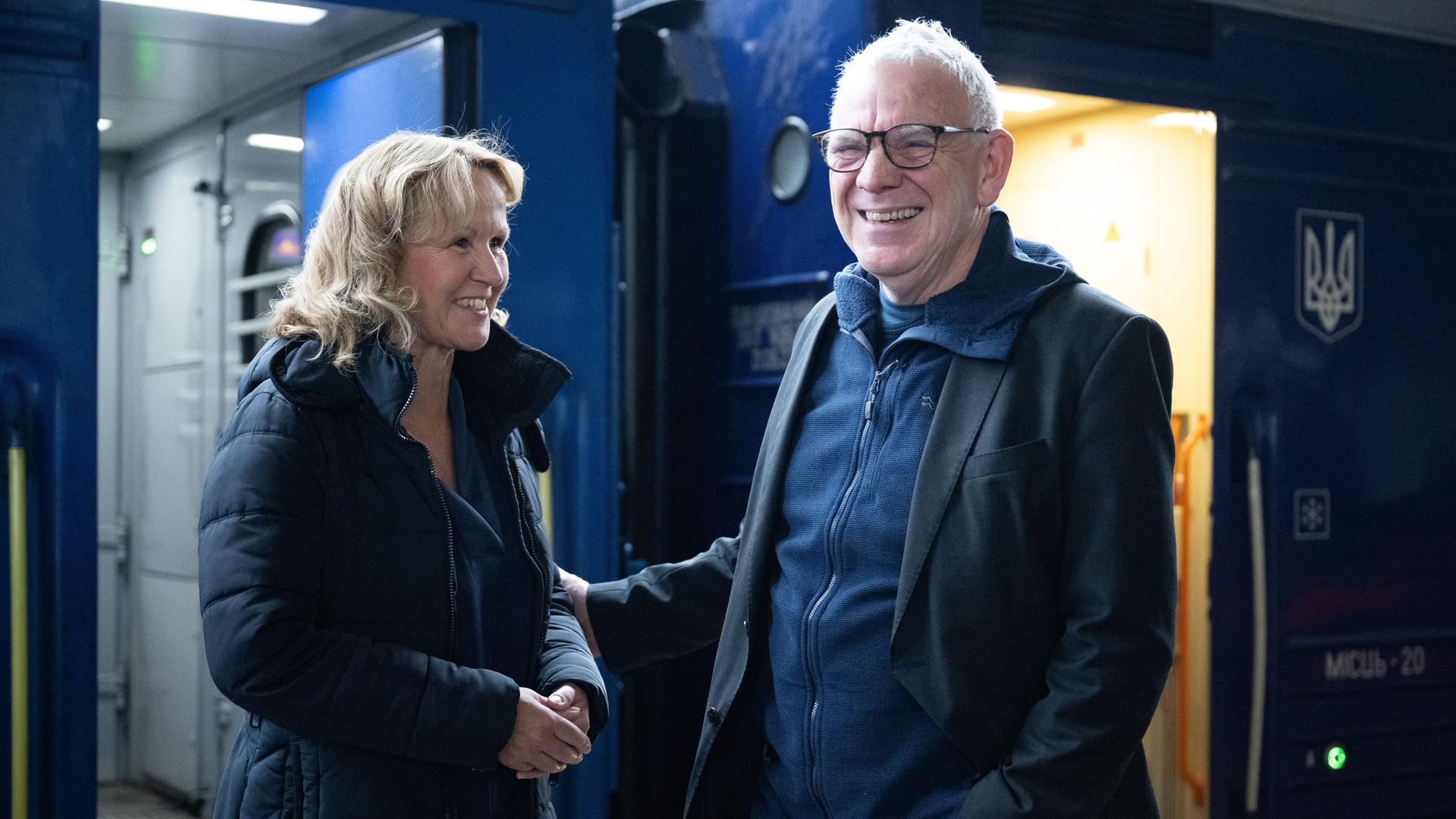 Ukraine - Bundesumweltministerin Lemke zu Gesprächen über Wiederaufbau ...