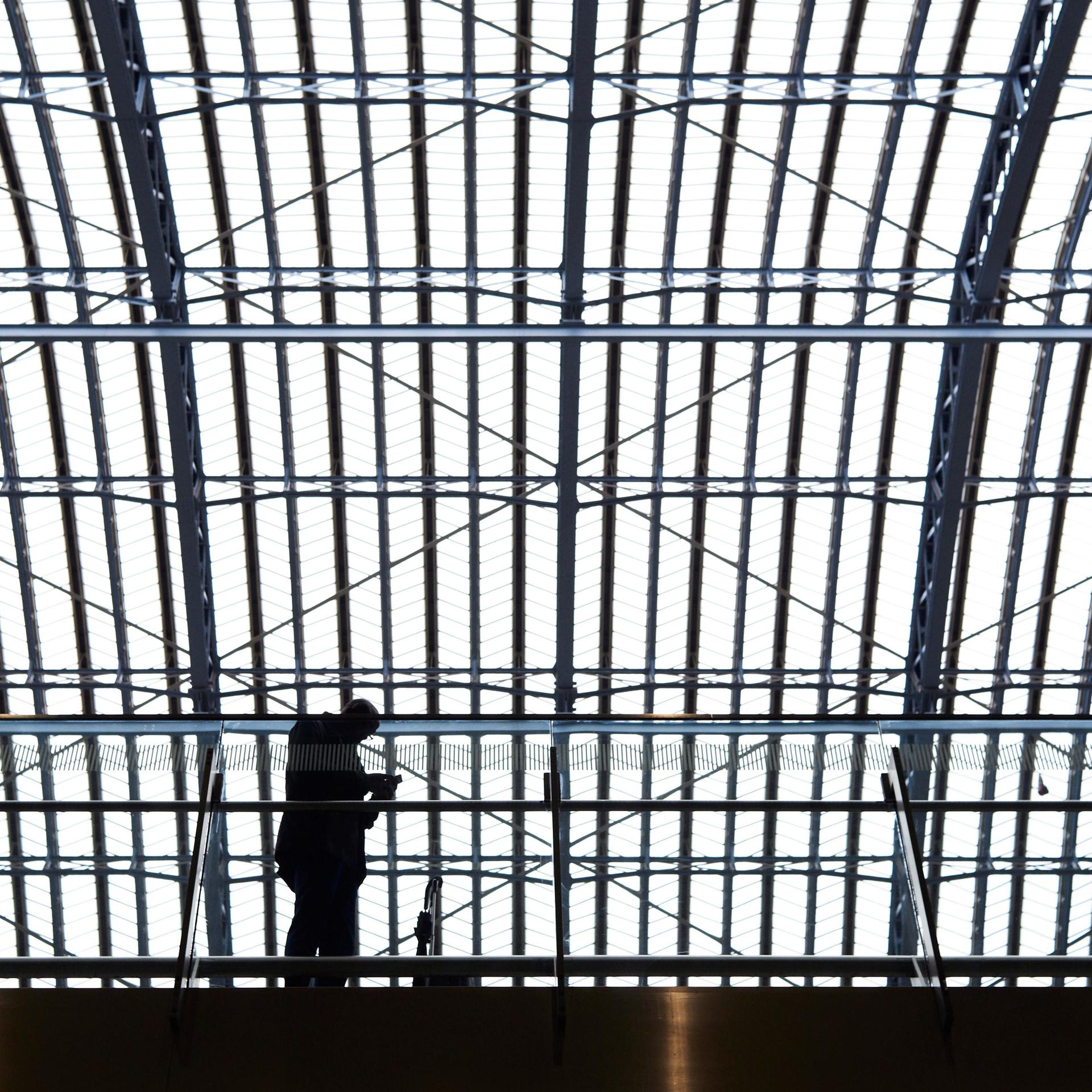 Kampf gegen Abschiebung - „Warum adoptieren Sie ihn nicht?“ – Plus Eins ...