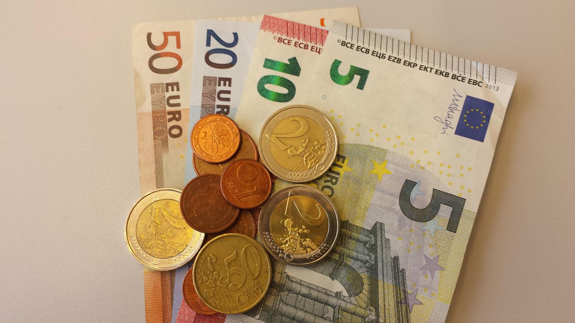 Opfergabe an die Götter - Der kulturhistorische Ursprung des Geldes