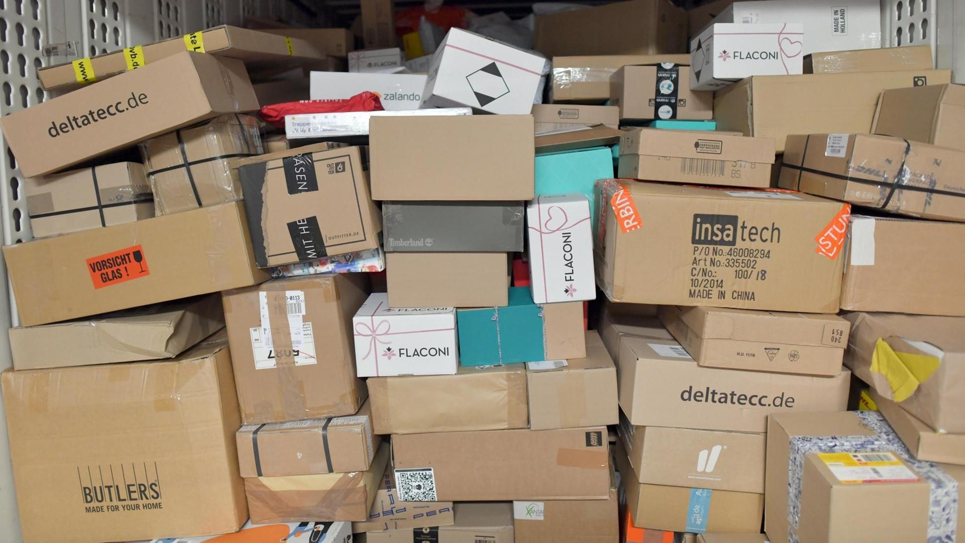 Verkehrswende - Alternatives Paketdienst-Modell im Test in Hannover