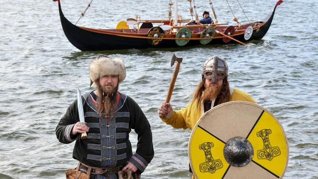 Wikingerfrauen - Zwischen Odin, Thor und Maria