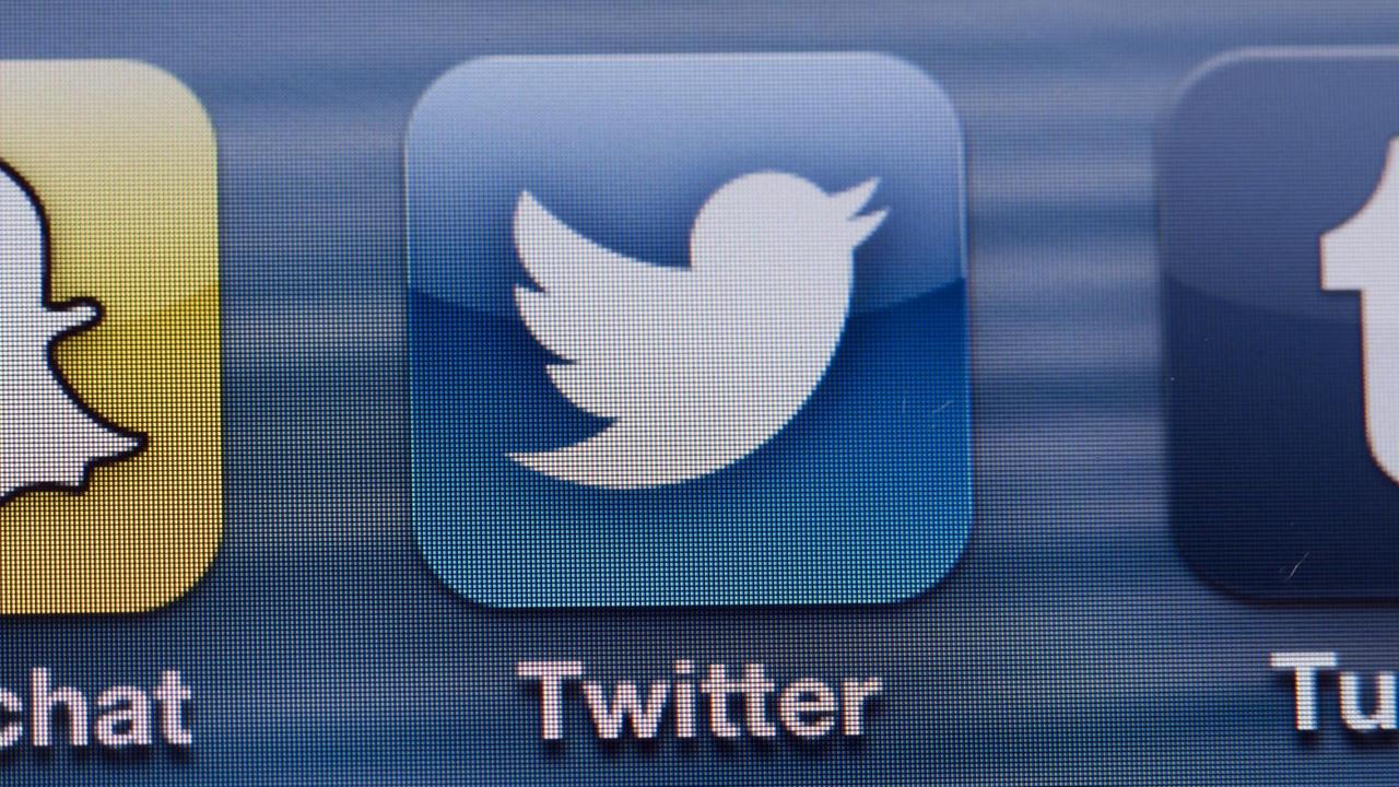 Hasskommentare im Internet - Twitter will gegen Online-Hetze vorgehen