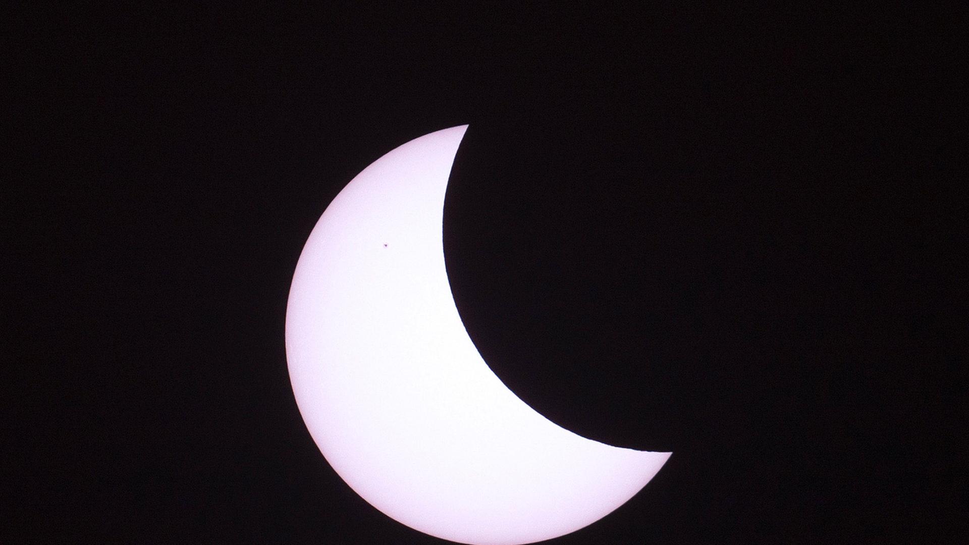 Partielle Finsternis - "Sonnenfinsternis 2015: Ich war dabei"