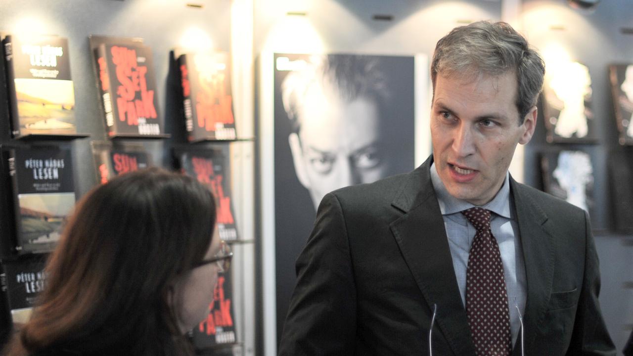 Archiv des Alexander Fest Verlags geht nach Marbach