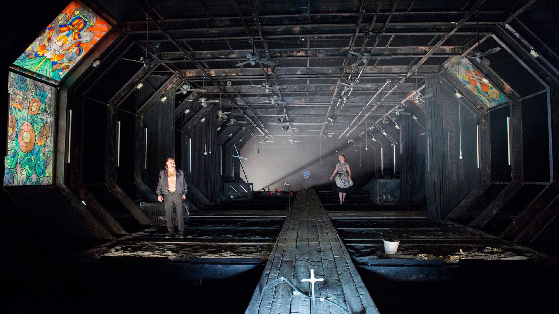 Gerhart Hauptmanns „Rose Bernd“ - Das patriarchalische Mantra - düster ...