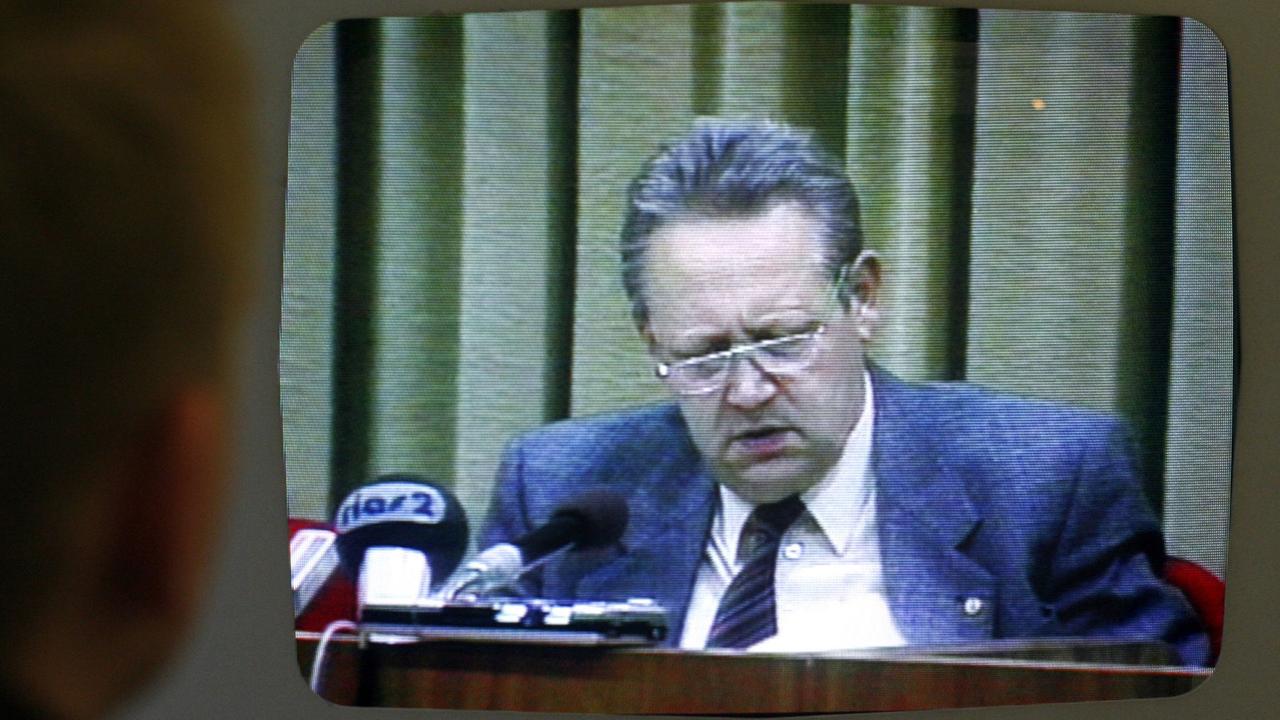 Zum Tod Günter Schabowskis - "Das ist ein großer Romanstoff"