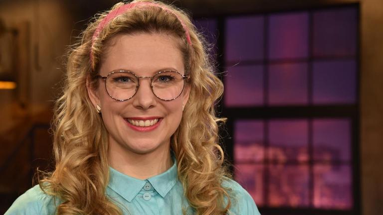 Anna Basener - Eine Schriftstellerin mit Liebe zu Kitsch und Eierlikör