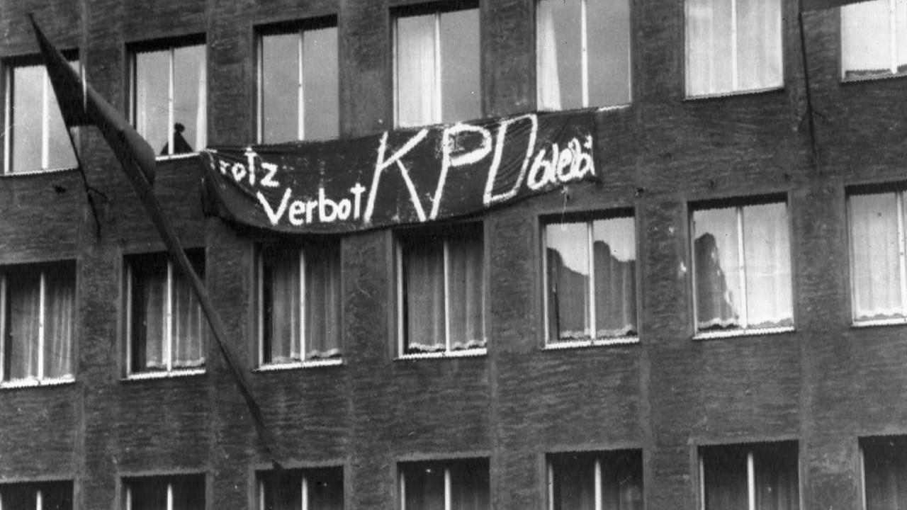 Geschichte Aktuell: Vor 50 Jahren - Gründung der Deutschen ...