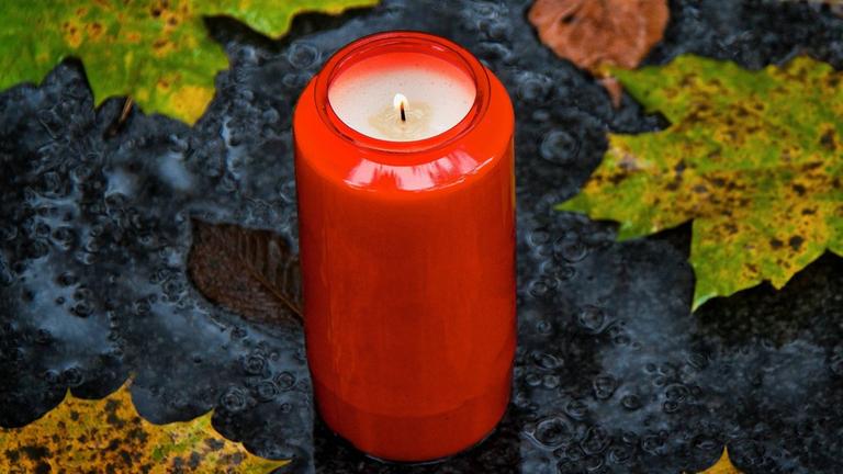 Friedhöfe - Was tun mit nicht verwesten Leichen?