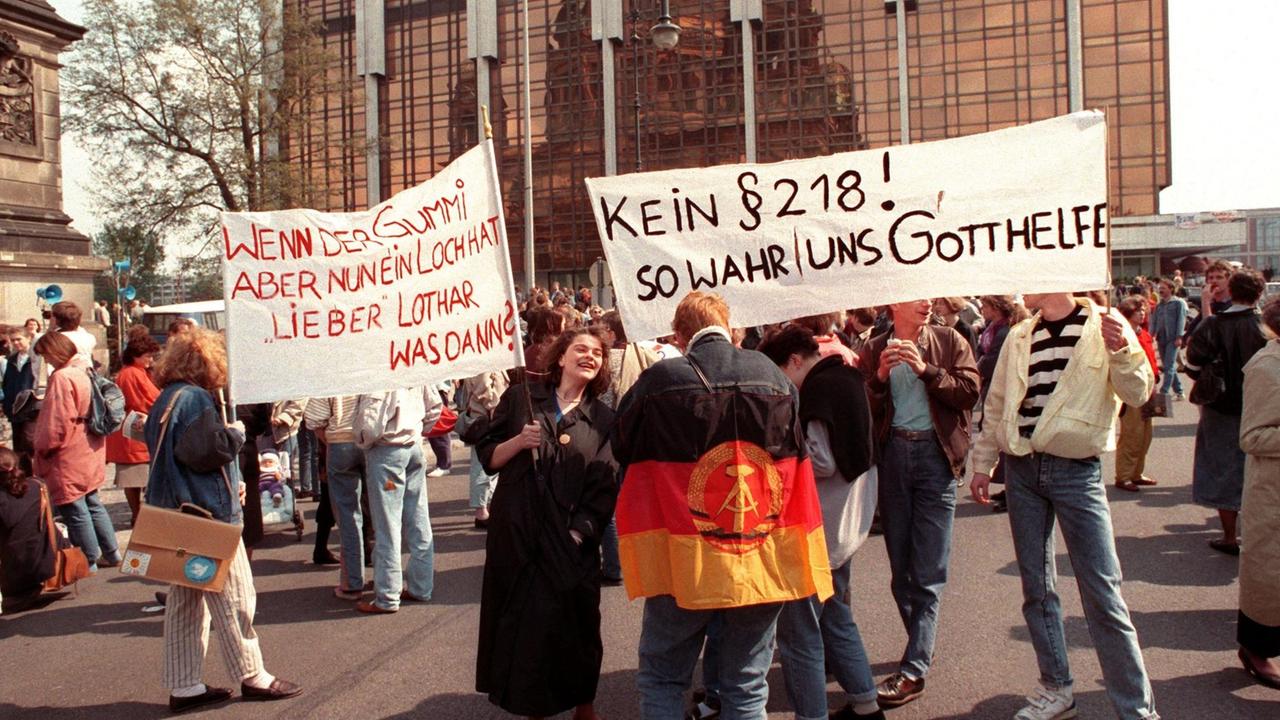 Tondokumente von 1990 - Als Frauen aus der DDR für Gleichstellung kämpften