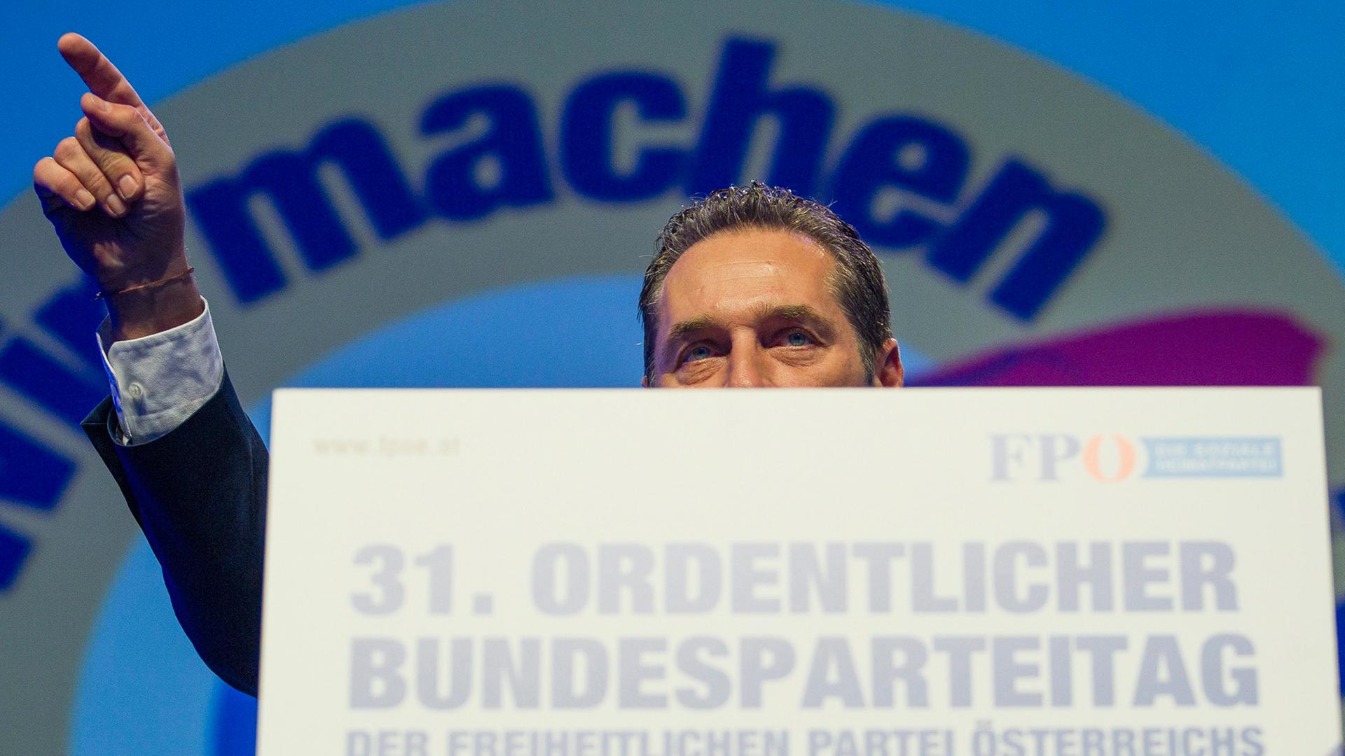 Rechtsruck - Österreich debattiert Umgang mit der wiedererstarkten FPÖ