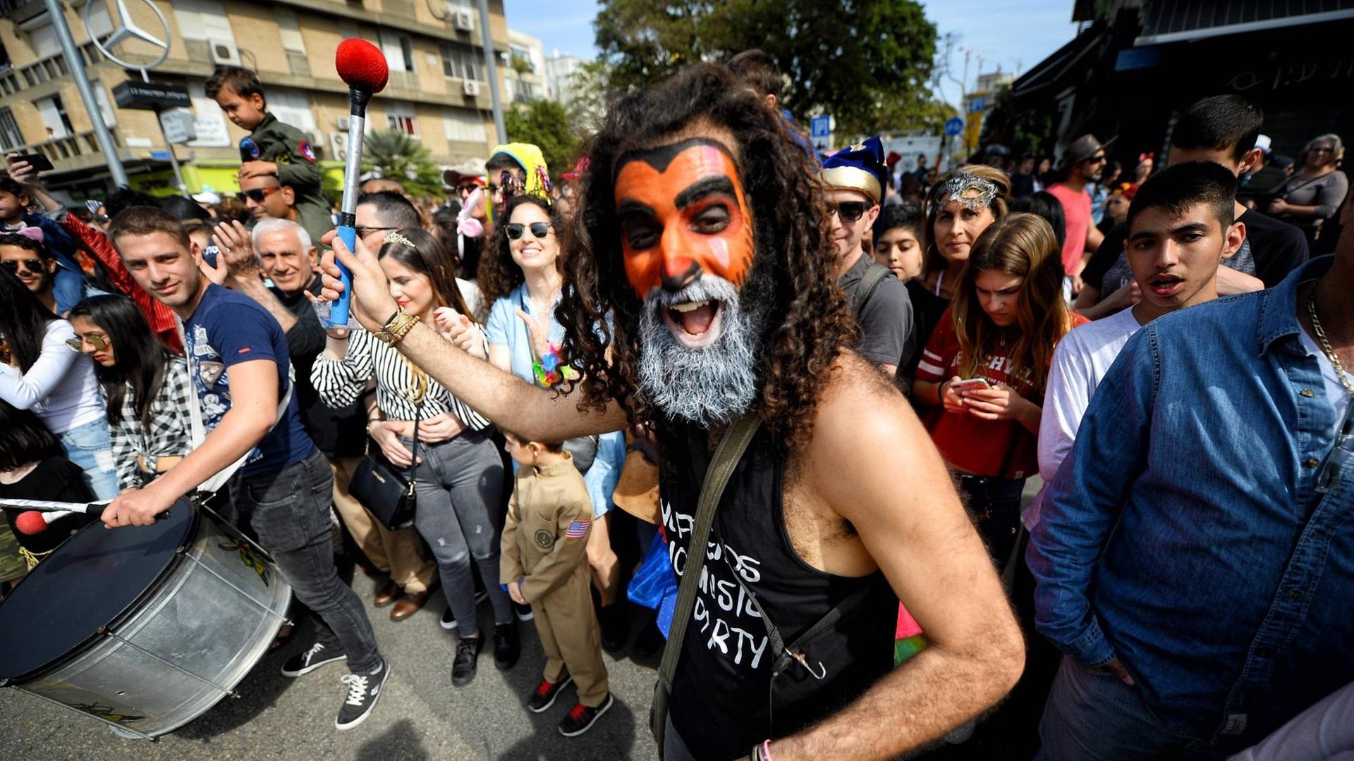 Das jüdische Fest Purim - Vom Spaß in schwierigen Zeiten
