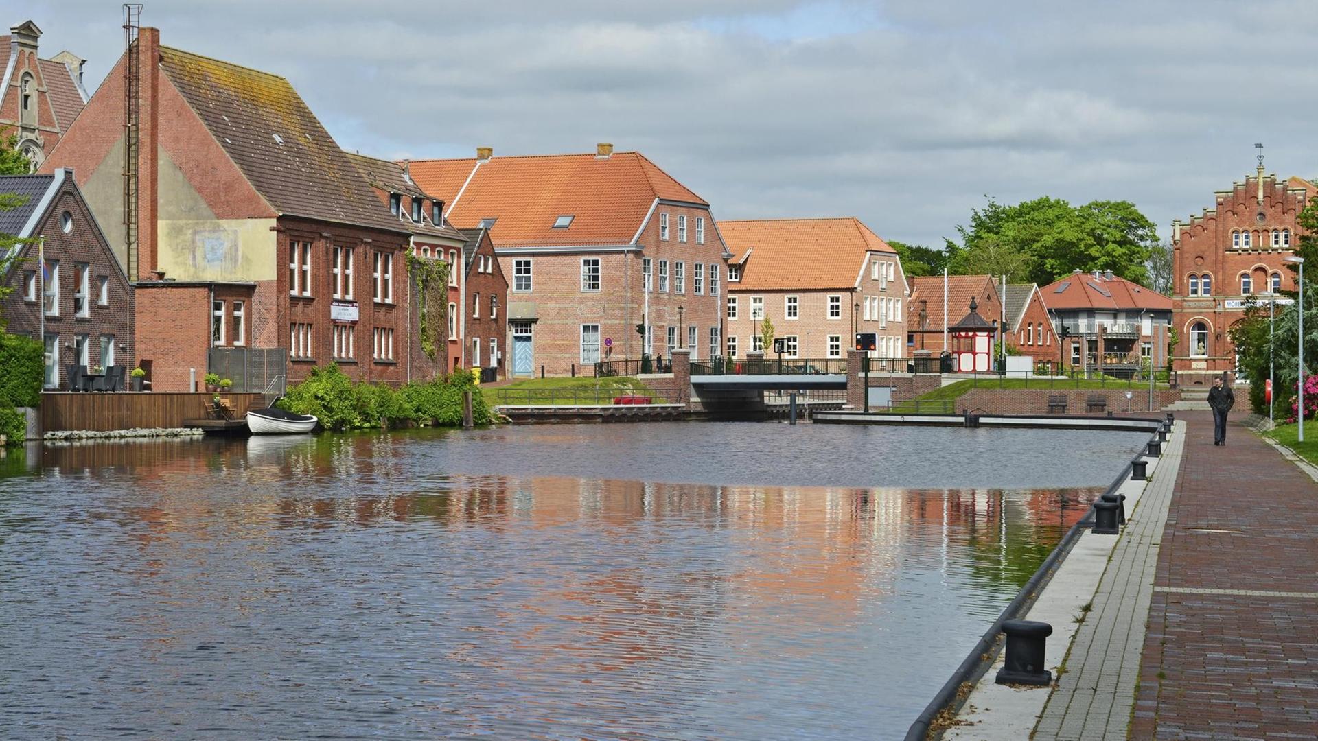 Emden - Auf Tour durch Deutschlands westlichste Seehafenstadt